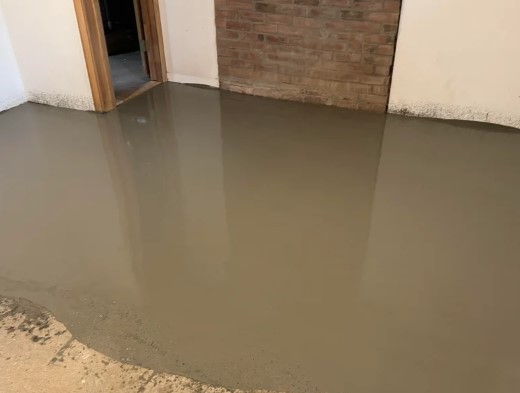 Why a LVT Flooring is Opening Gaps or Cracks on Top of the Click | DIY ...